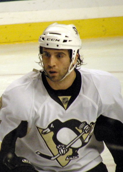 Flyers Getting the Most Out of Max Talbot - The Hockey Writers - - NHL ...
