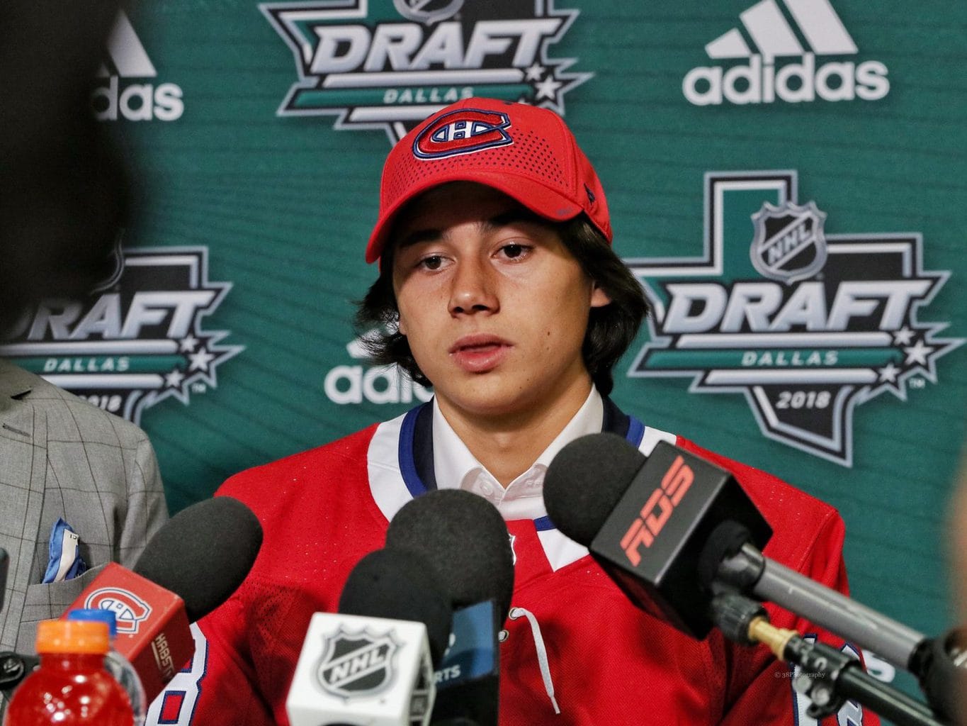 Alexander Romanov Signs with Montreal Canadiens and What it Means