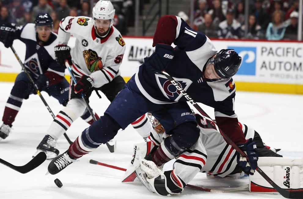 Chicago Blackhawks Sneak Past Avalanche - Delia Saves 35 in Debut
