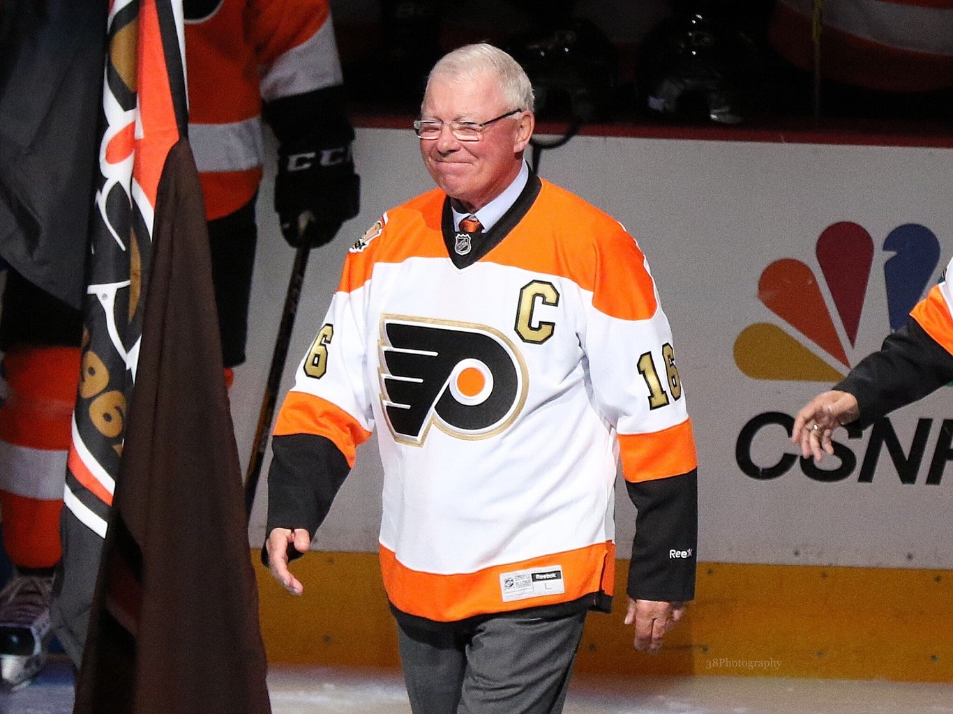 Bobby Clarke: The Ultimate Philadelphia Flyer - The Hockey Writers ...