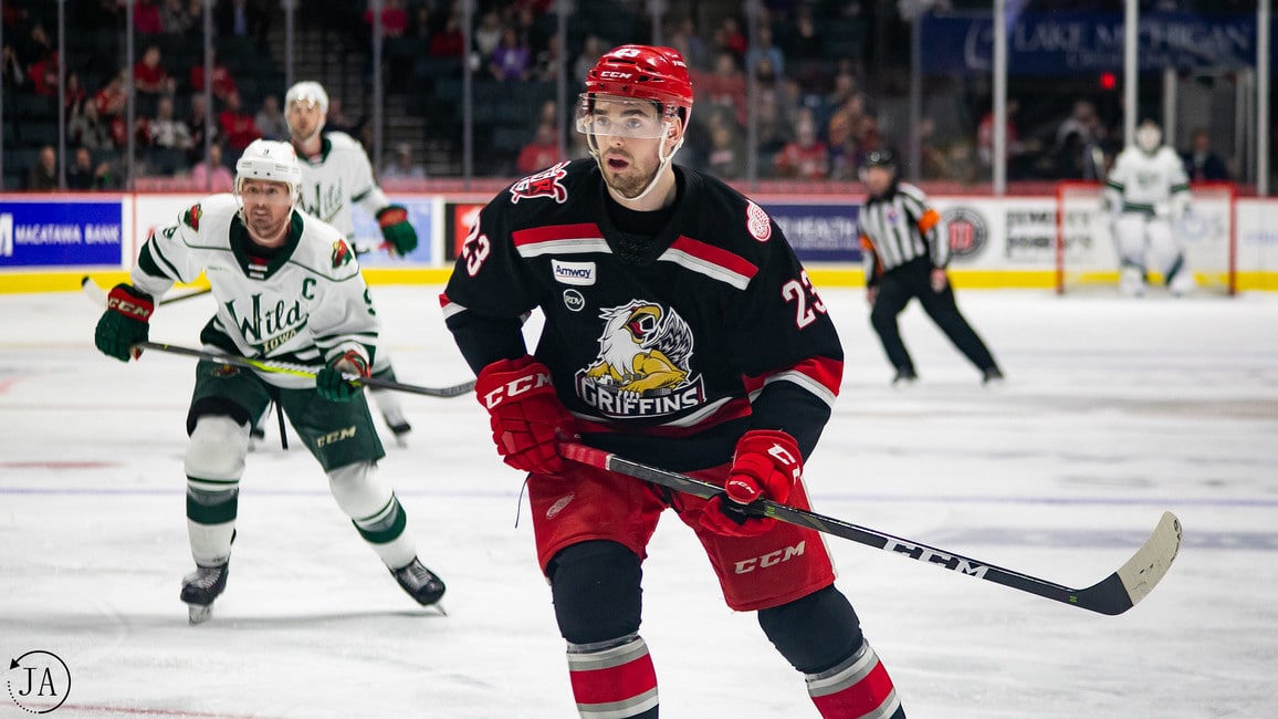 AHL Central News: Chicago Wolves & Grand Rapids Griffins - Game 5