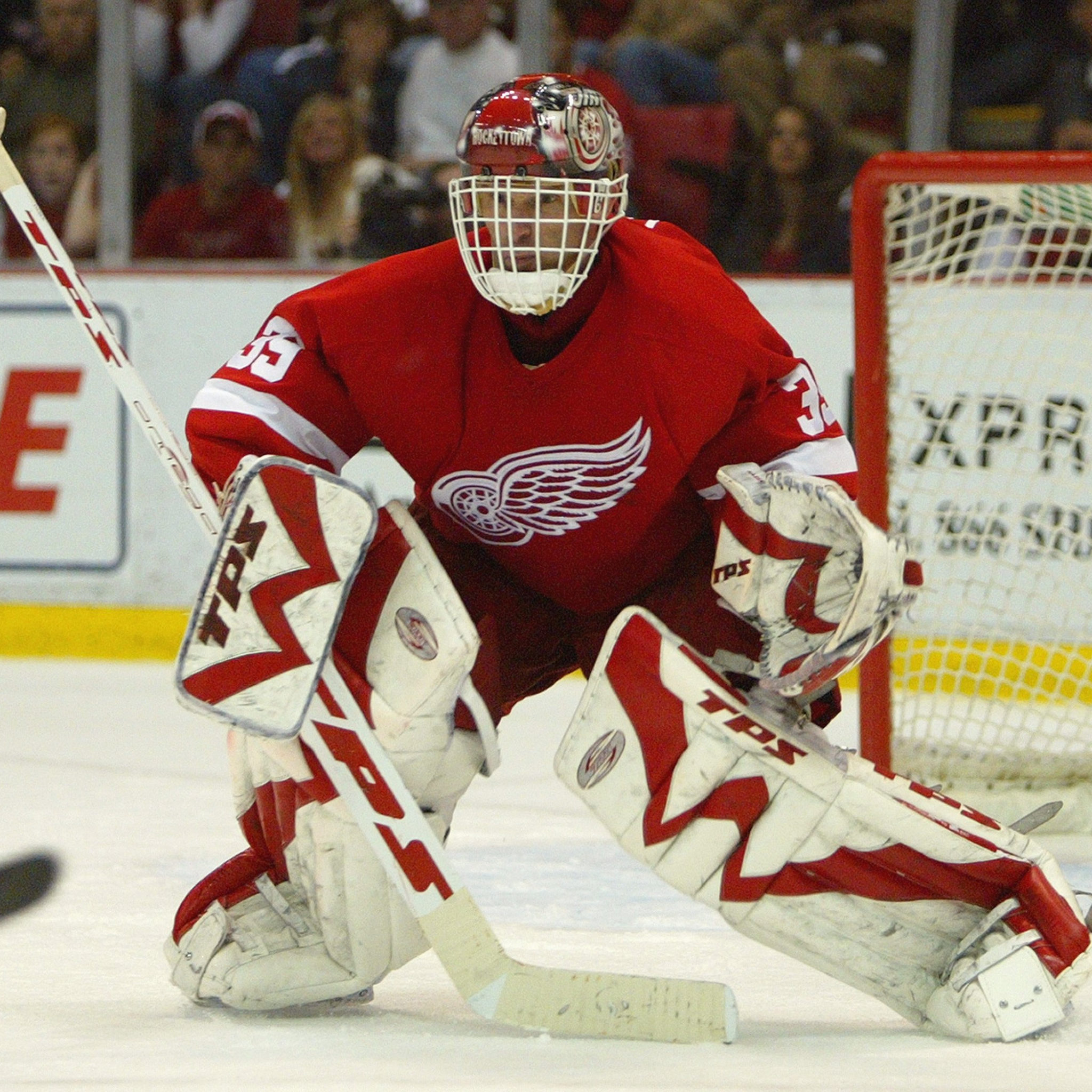 Iconic Detroit Red Wings Goalie Setups Through the Ages