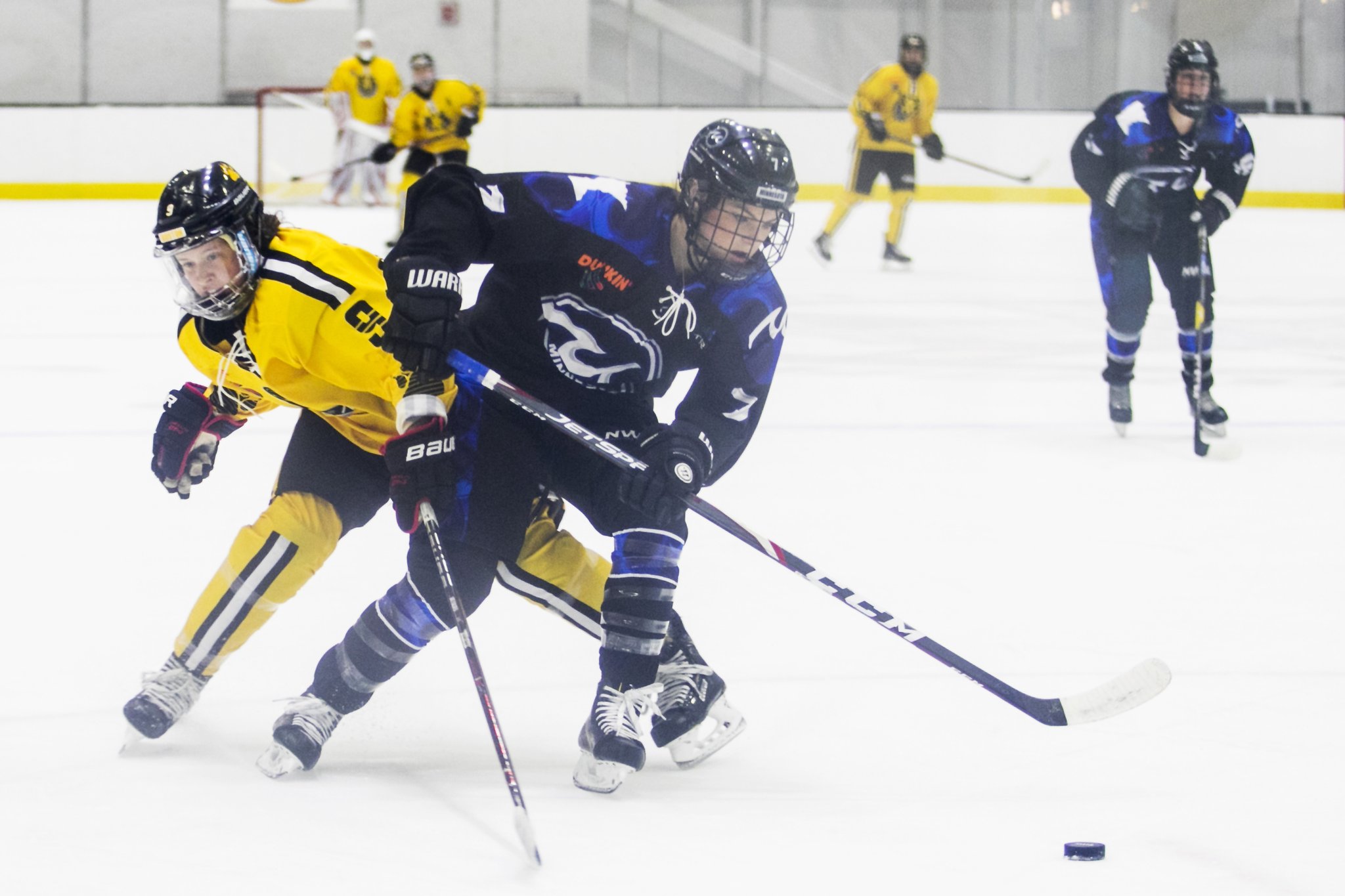 NWHL: Whitecaps Re-Sign Emma Stauber, Rivs Ink 2018 Draft Pick Voight