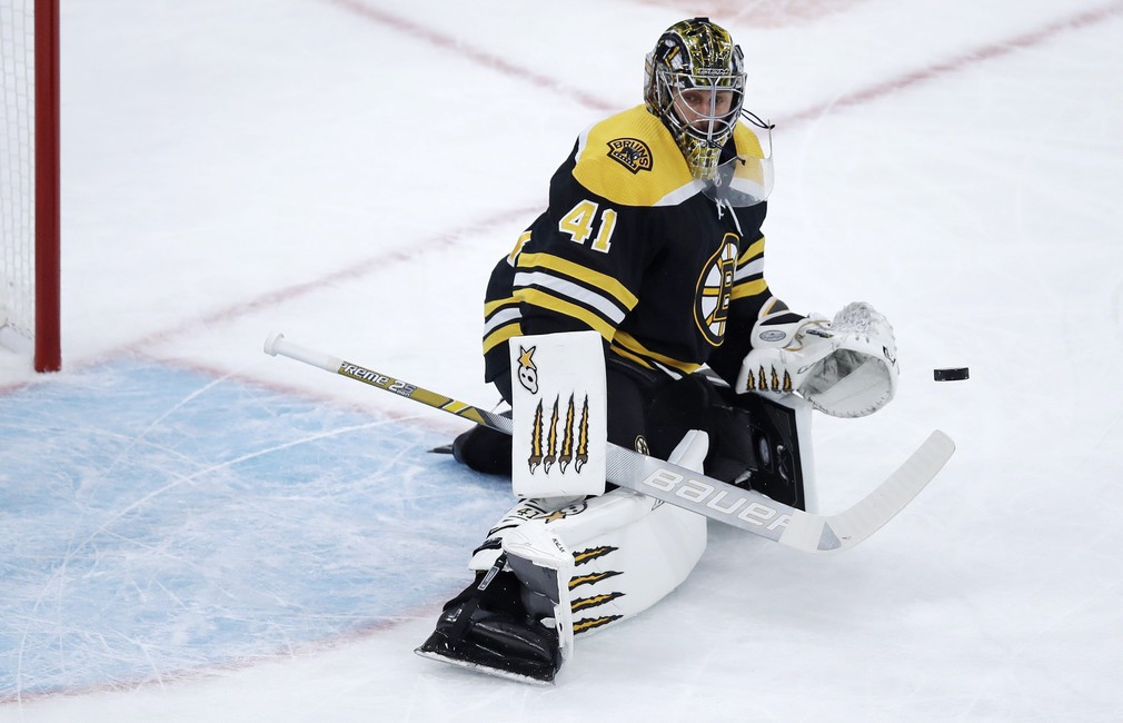 Bruins Re-Sign Jaroslav Halak to Affordable Win-Win Deal