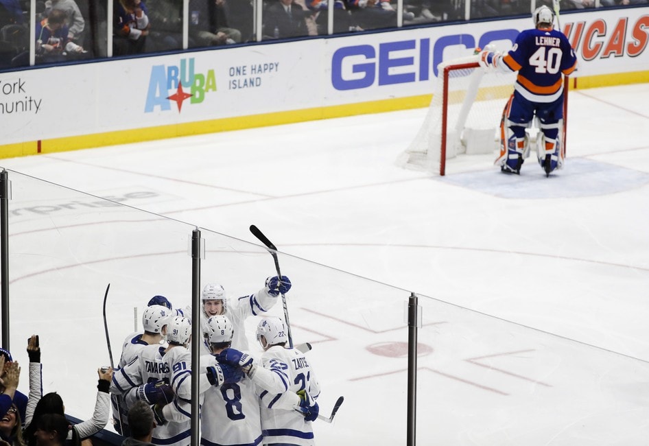 Maple Leafs Edge Isles on Long Island - Tavares Scores - The Hockey ...