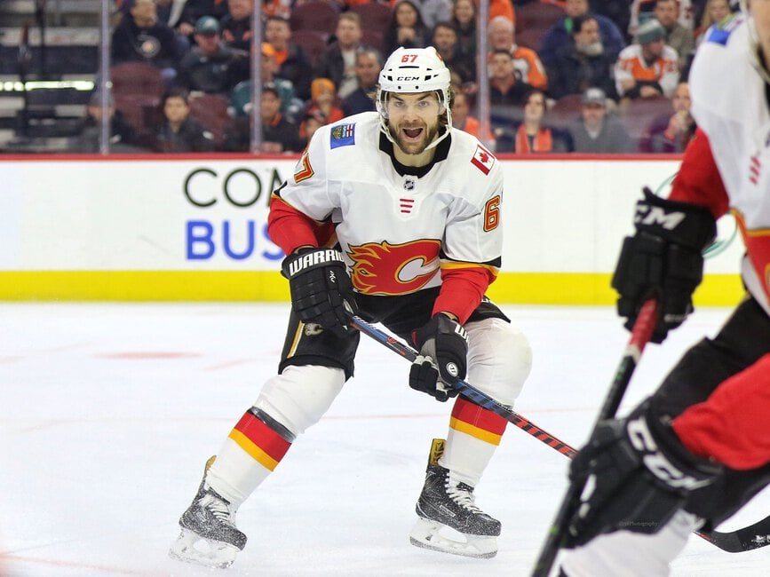 Buffalo Sabres AcquireMichael Frolik From Calgary Flames