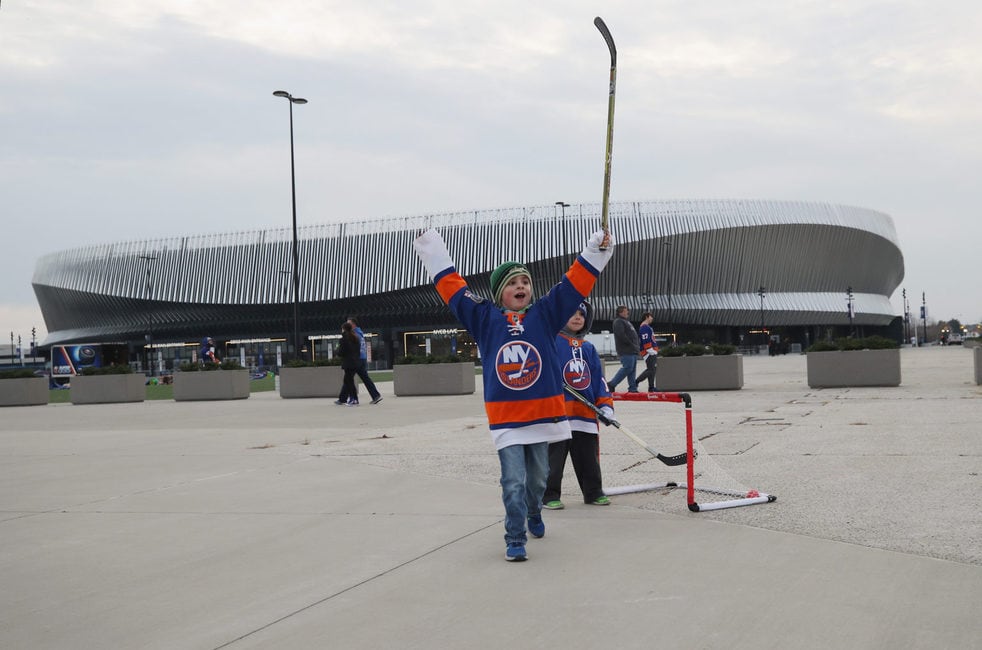 A Brief History of the Nassau Veterans Memorial Coliseum - The Hockey ...