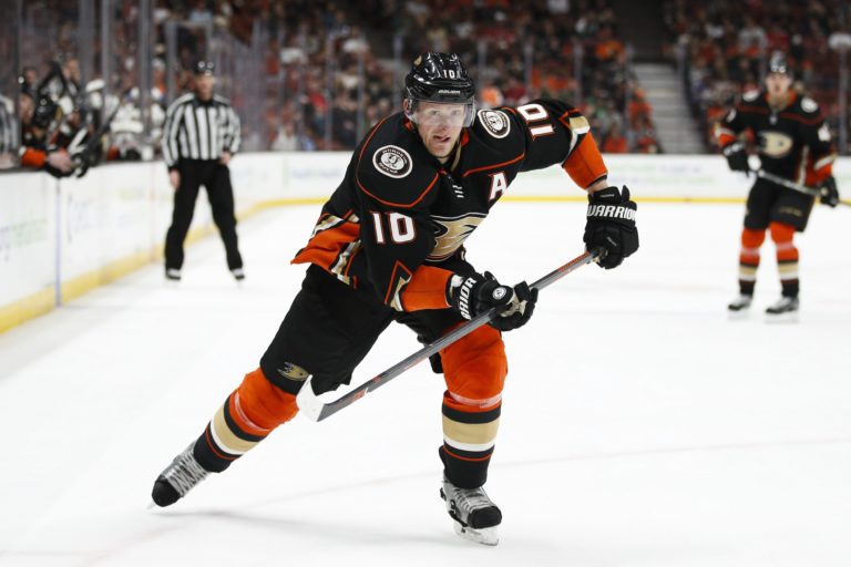 Corey Perry's Broken Foot Could Delay Debut with Dallas Stars