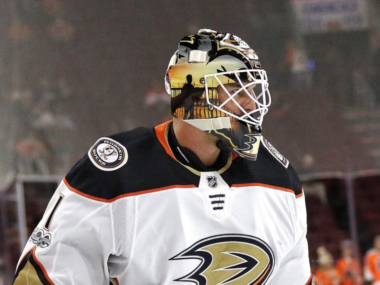 Reto Berra - The Hockey Writers