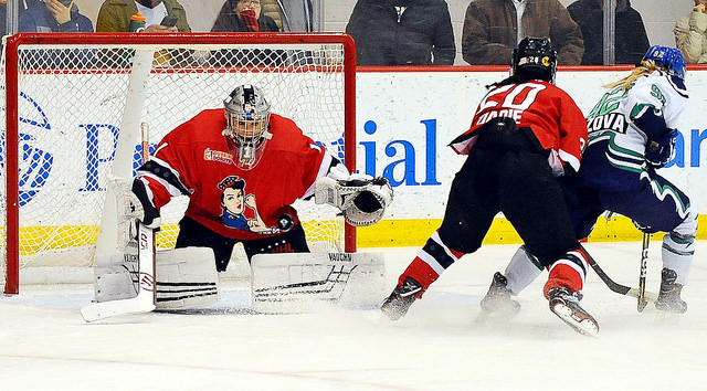 Metropolitan Riveters: Sass and Richards Lead the Way to First Home Win