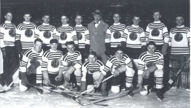 Blackhawks Won 1938 Stanley Cup With David Ayres-Like Goalie - The ...