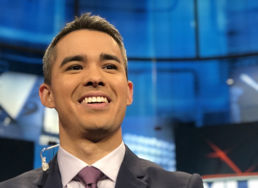 NHL Network's Stephen Nelson Talks World Juniors - The Hockey Writers ...