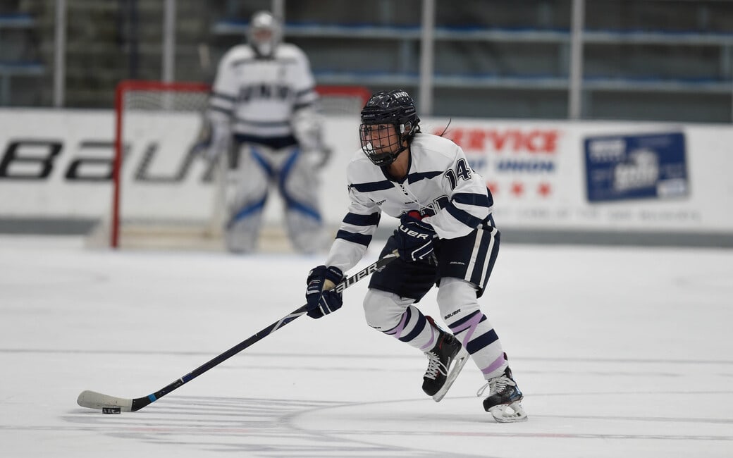 Boston Pride: 2018 Draftee Jenna Rheault Signs Fresh From UNH - The ...