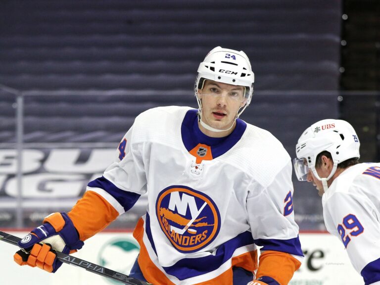Scott Mayfield's 2023-24 New York Islanders Report Card - The Hockey ...