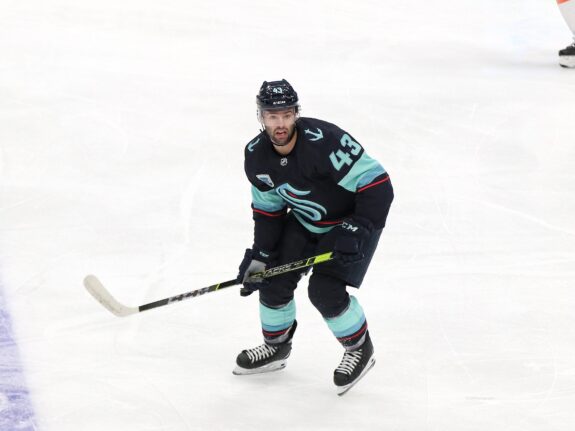 Meet the New Blackhawks: Colin Blackwell