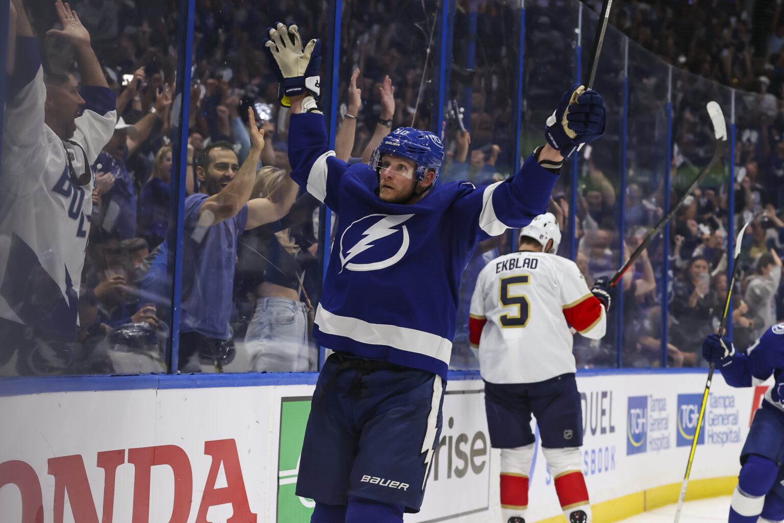 Meet the New Blackhawks: Corey Perry - The Hockey Writers - Chicago ...