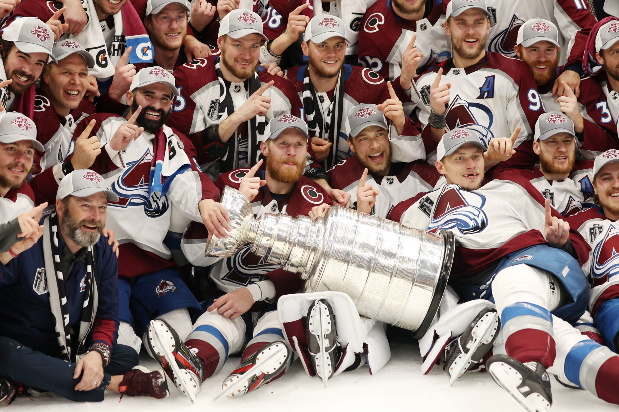 Every Stanley Cup Winner Since 1960 - The Hockey Writers - Hockey ...