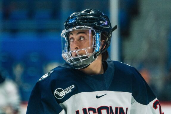 Ryan Tverberg: Bio, Stats, News & More - The Hockey Writers