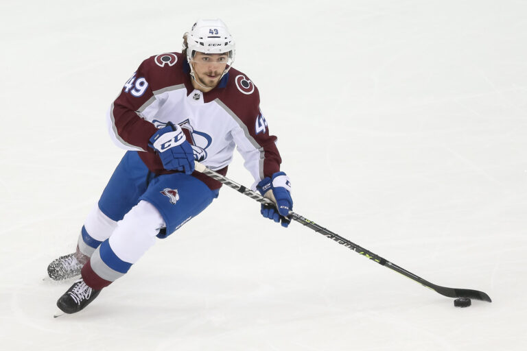 Avalanche Need Girard Now More Than Ever - The Hockey Writers ...