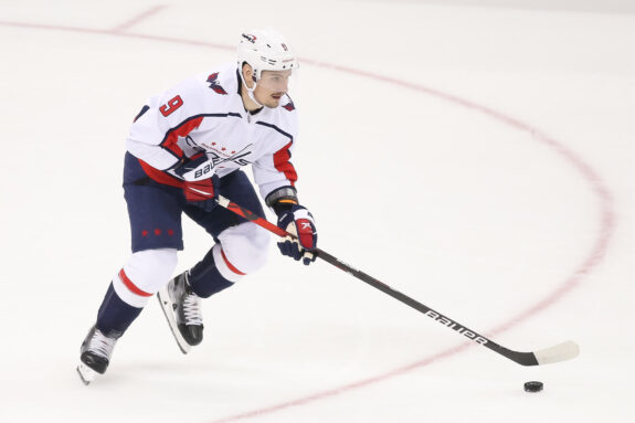 Carolina Hurricanes Sign Dmitry Orlov to 2-Year Deal