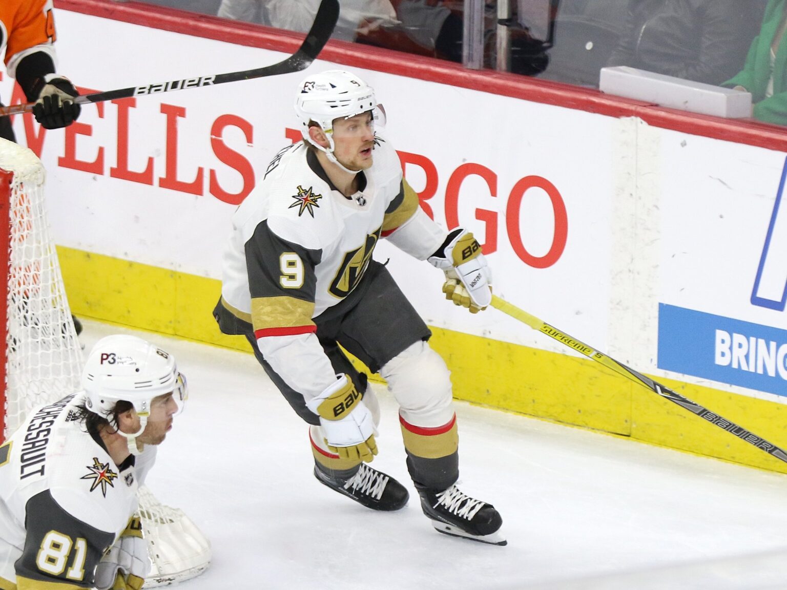 #9 is Number One: The Best Players to Wear #9 in NHL History