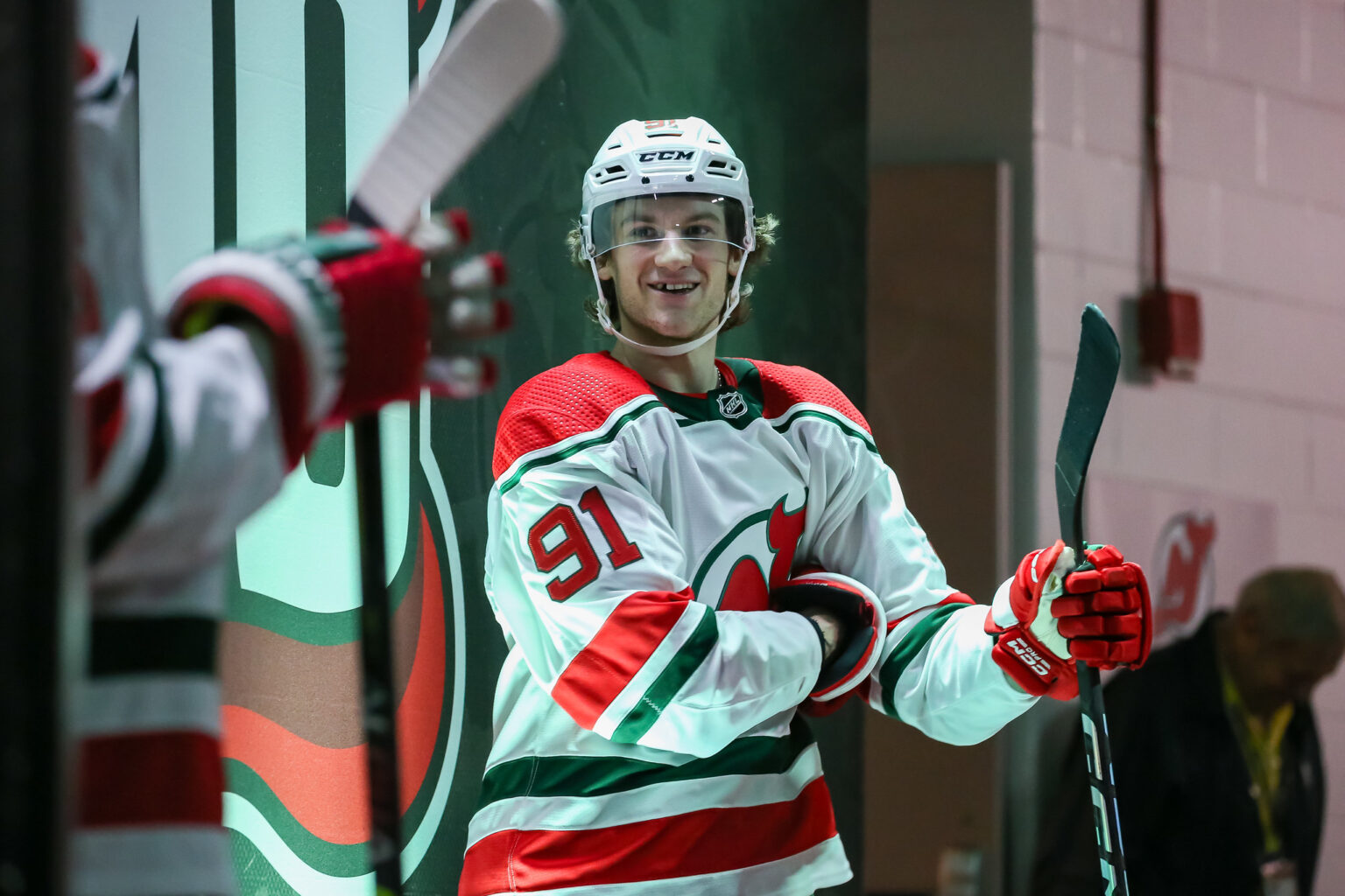 New Jersey Devils' Dawson Mercer: Comparables for Next Deal
