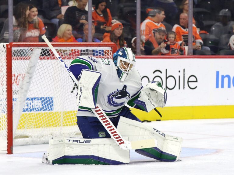 Casey DeSmith: Canucks' Biggest Surprise of 2023-24