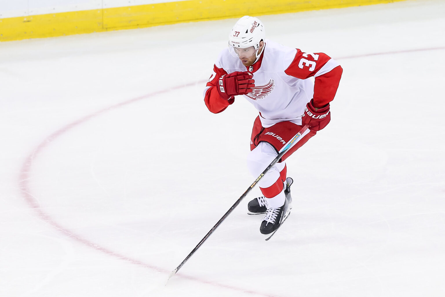 J.T. Compher: Bio, Stats, News & More - The Hockey Writers