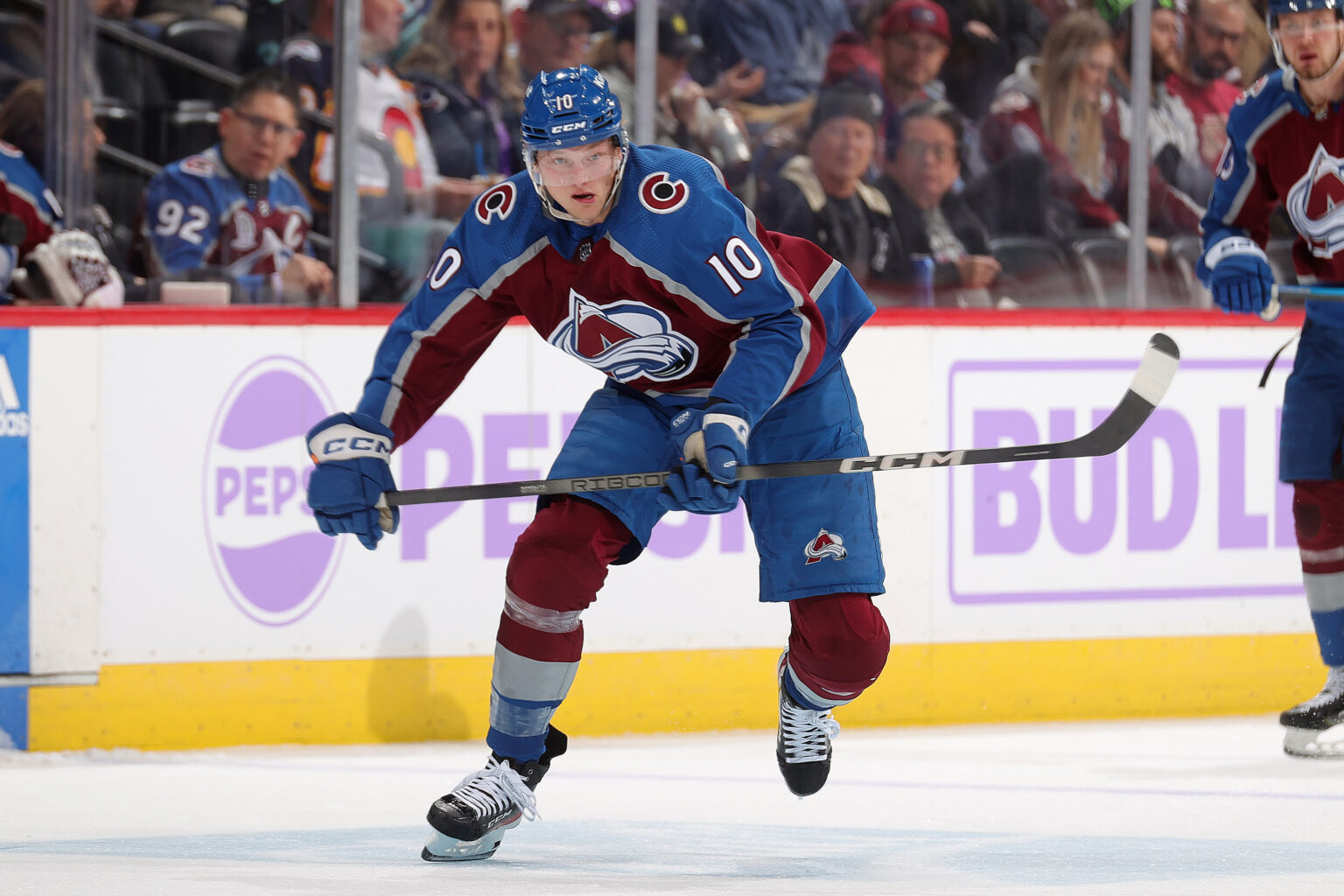 Boston Bruins' Riley Tufte Making a Case for Opening Night Roster Spot ...