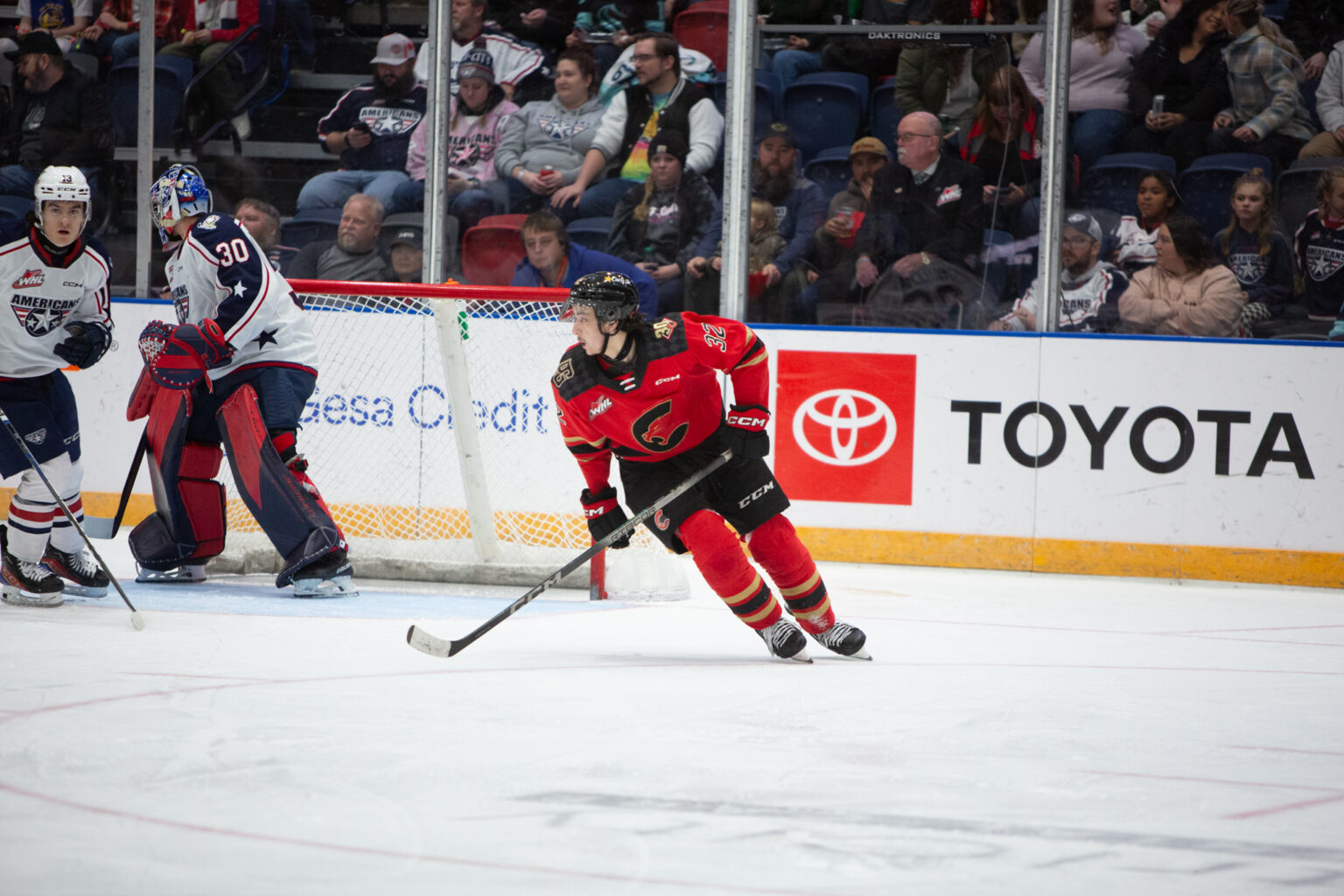 Terik Parascak - 2024 NHL Draft Prospect Profile - The Hockey Writers ...