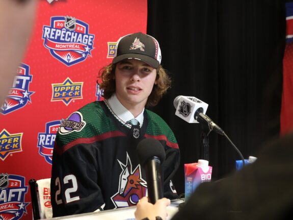 Lightning's Conor Geekie Has a Strong Case to Make NHL Roster - The ...