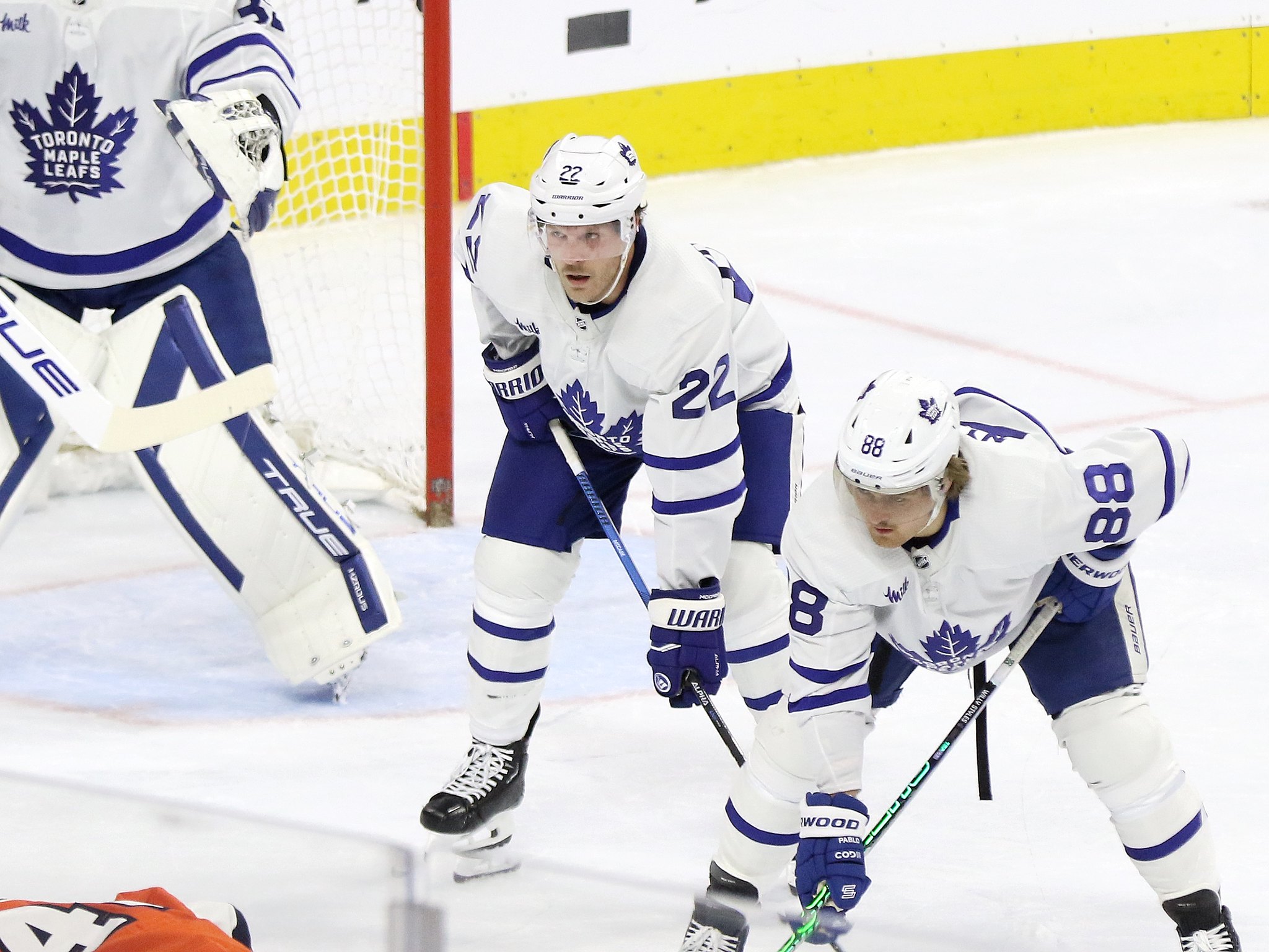 Maple Leafs’ McCabe & Tanev Pair Has Exceeded Expectations so Far - The ...