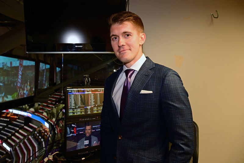 The Rise of Mike Monaco, ESPN's Young Play-by-Play Star - The Hockey ...