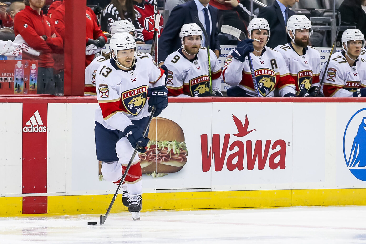 An Early Check-in on Maple Leafs' Divisional Rivals - The Hockey ...