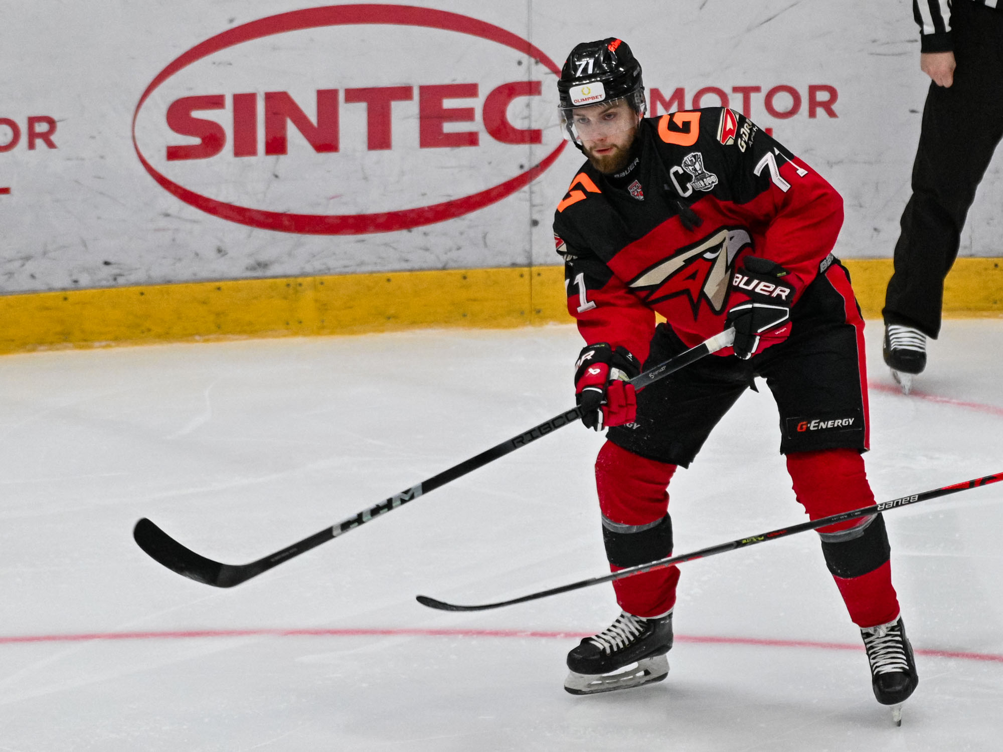 Hurricanes' Gleb Trikozov Spurs 6-Goal Third Period in Rookie Showcase ...