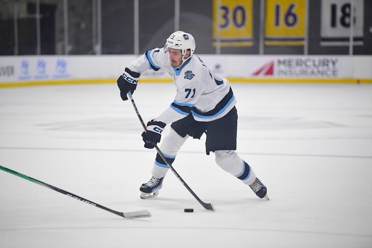 3 Takeaways From Utah Mammoth's 5-3 Rookie Showcase Loss to Avalanche ...