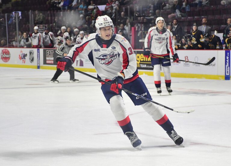 Spitfires Making OHL Take Notice After Four-Point Weekend - The Hockey ...