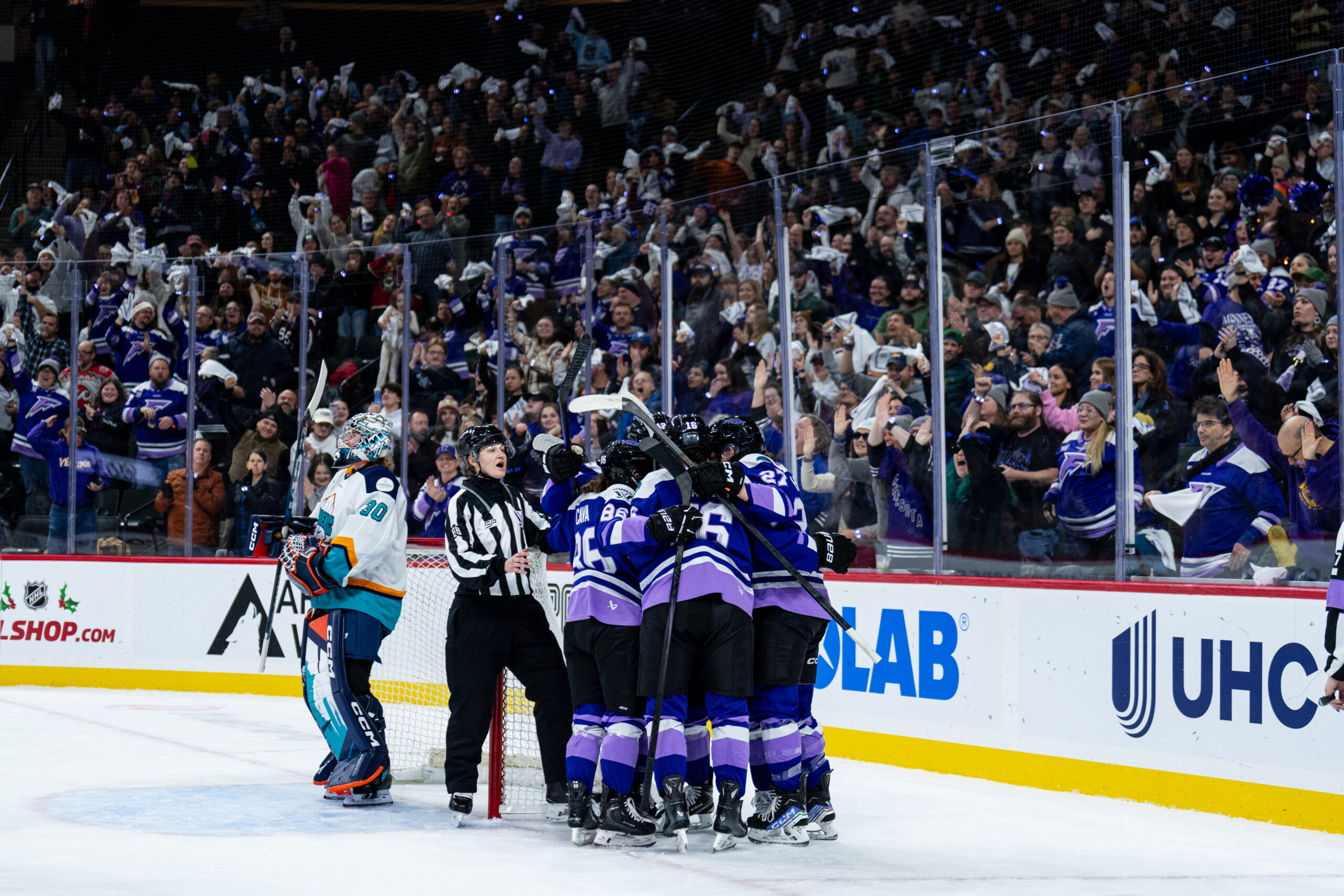 Frost Take Series Lead With 7-5 Win Over Sceptres in Game 3 - The ...