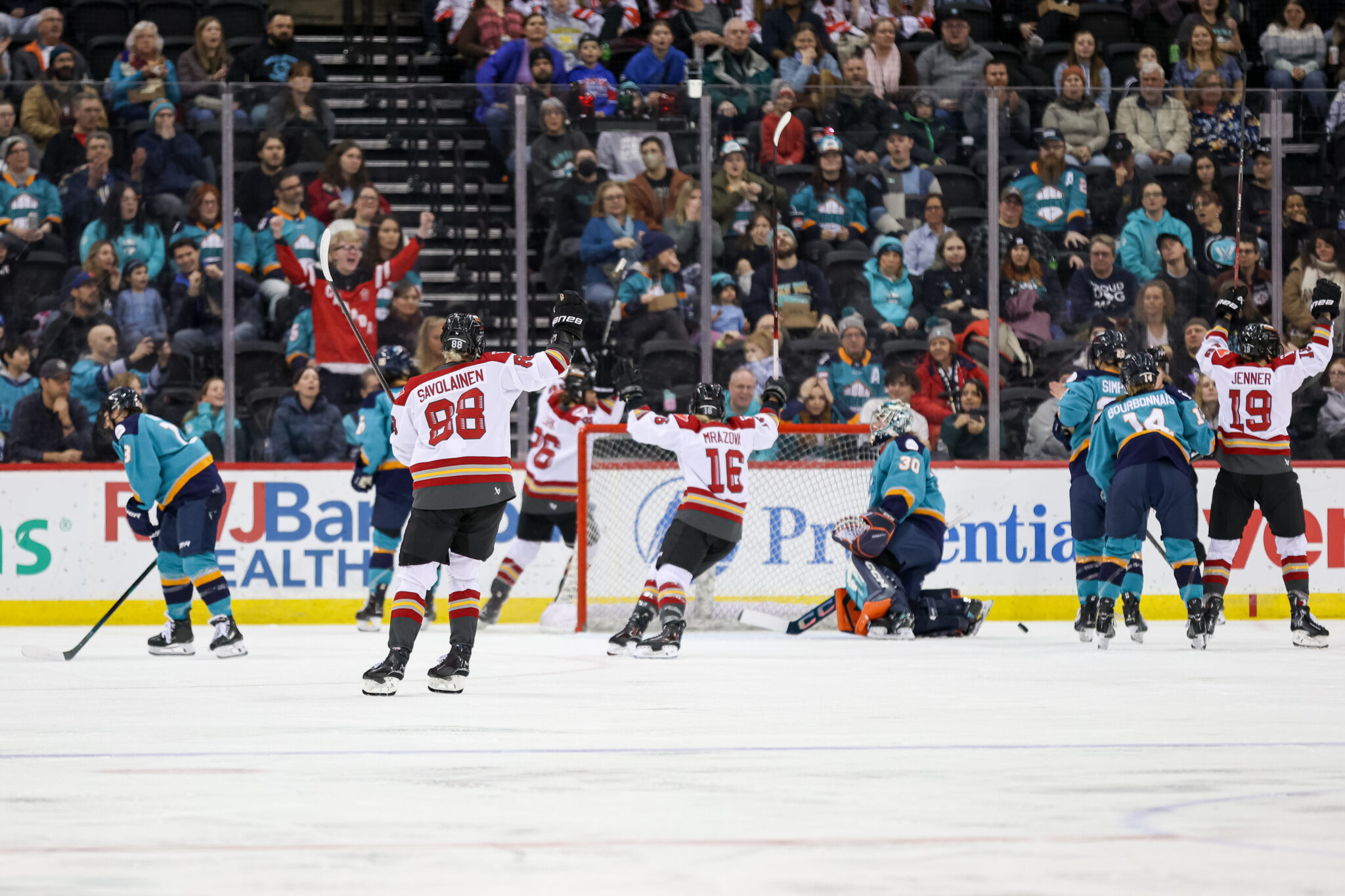 Ottawa Charge Defeat New York Sirens 3-2 - The Hockey Writers - PWHL ...