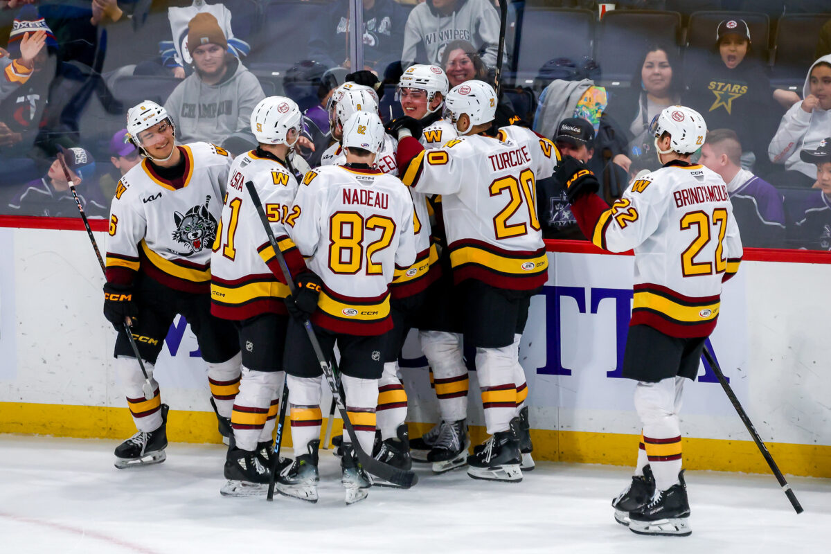 Chicago Wolves Sweep Weekend Series With Manitoba Moose - The Hockey ...