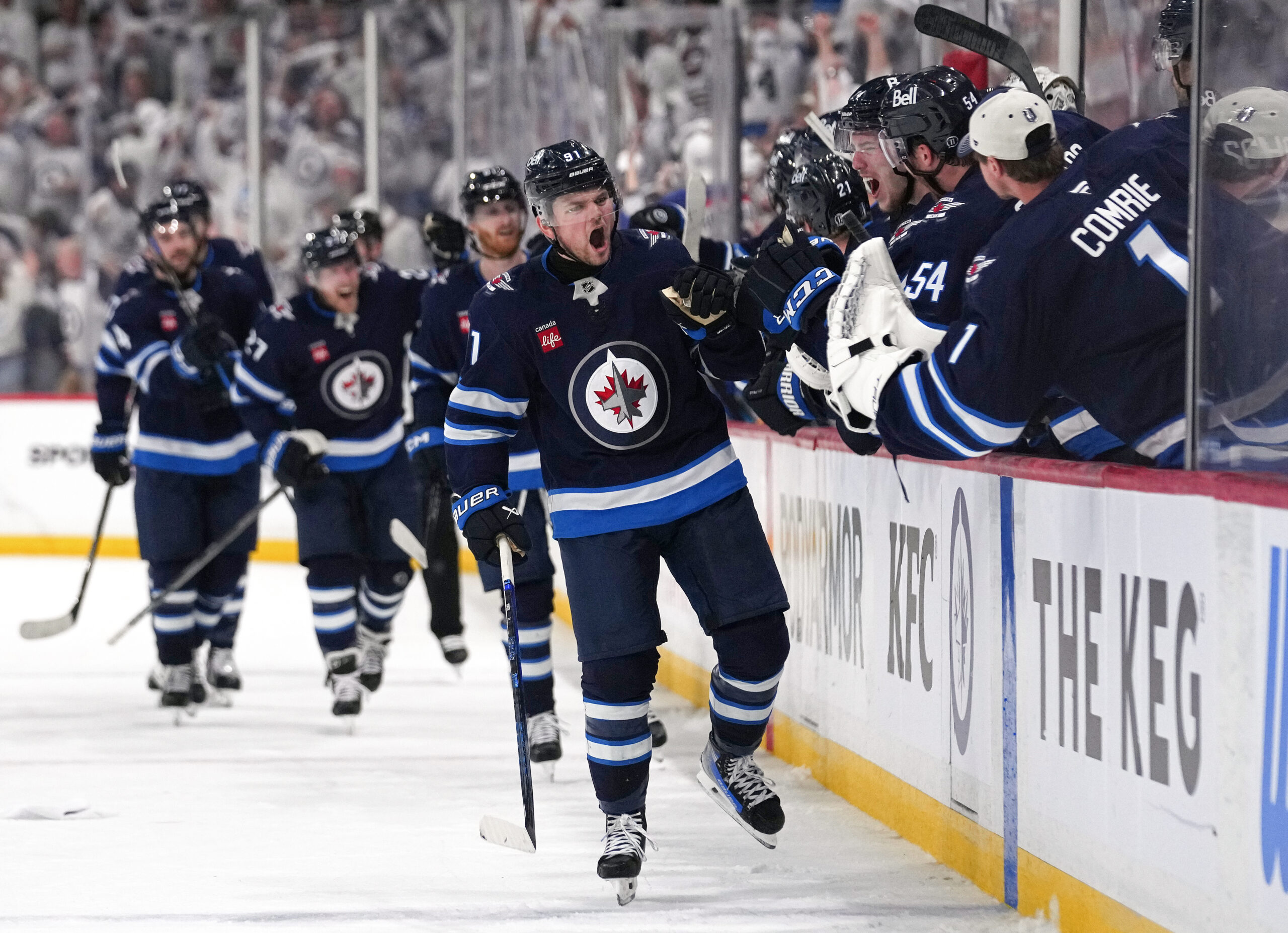 5 Must-Watch Winnipeg Jets Games in 2025-26 - The Hockey Writers ...