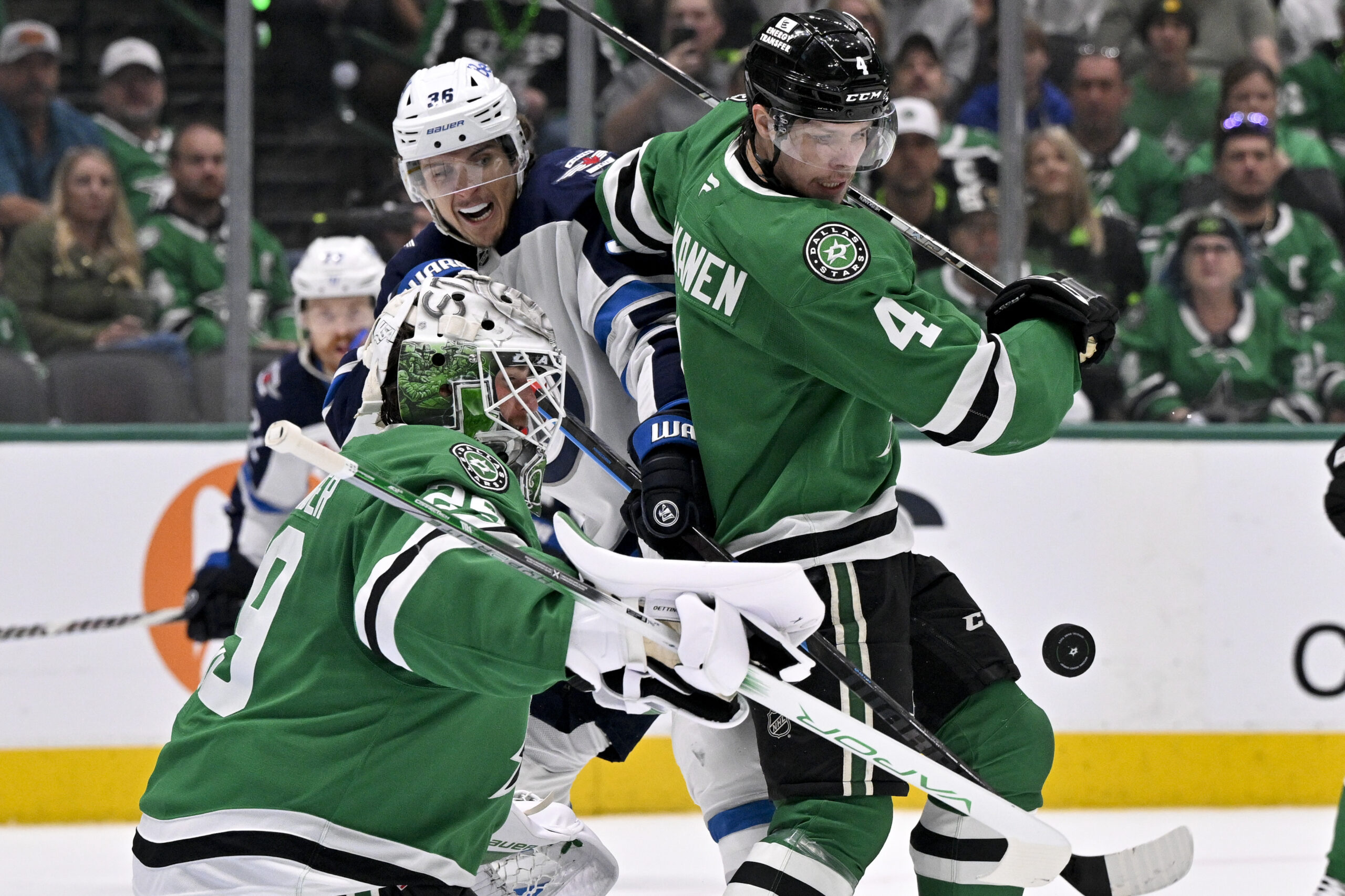 Mikael Granlund gets 1st career playoff hat trick as Stars beat top-seeded Jets for 3-1 series ...