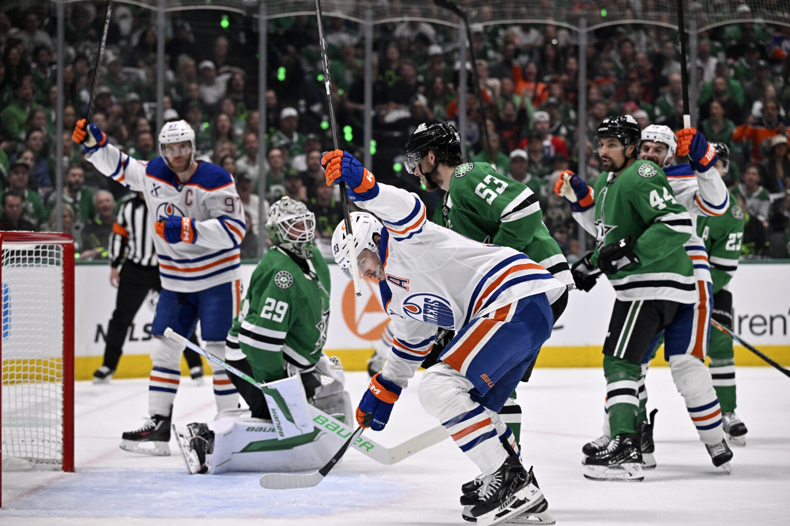 Oilers News & Rumours: Nugent-Hopkins, Game 4 Lineup, Skinner, Pickard ...