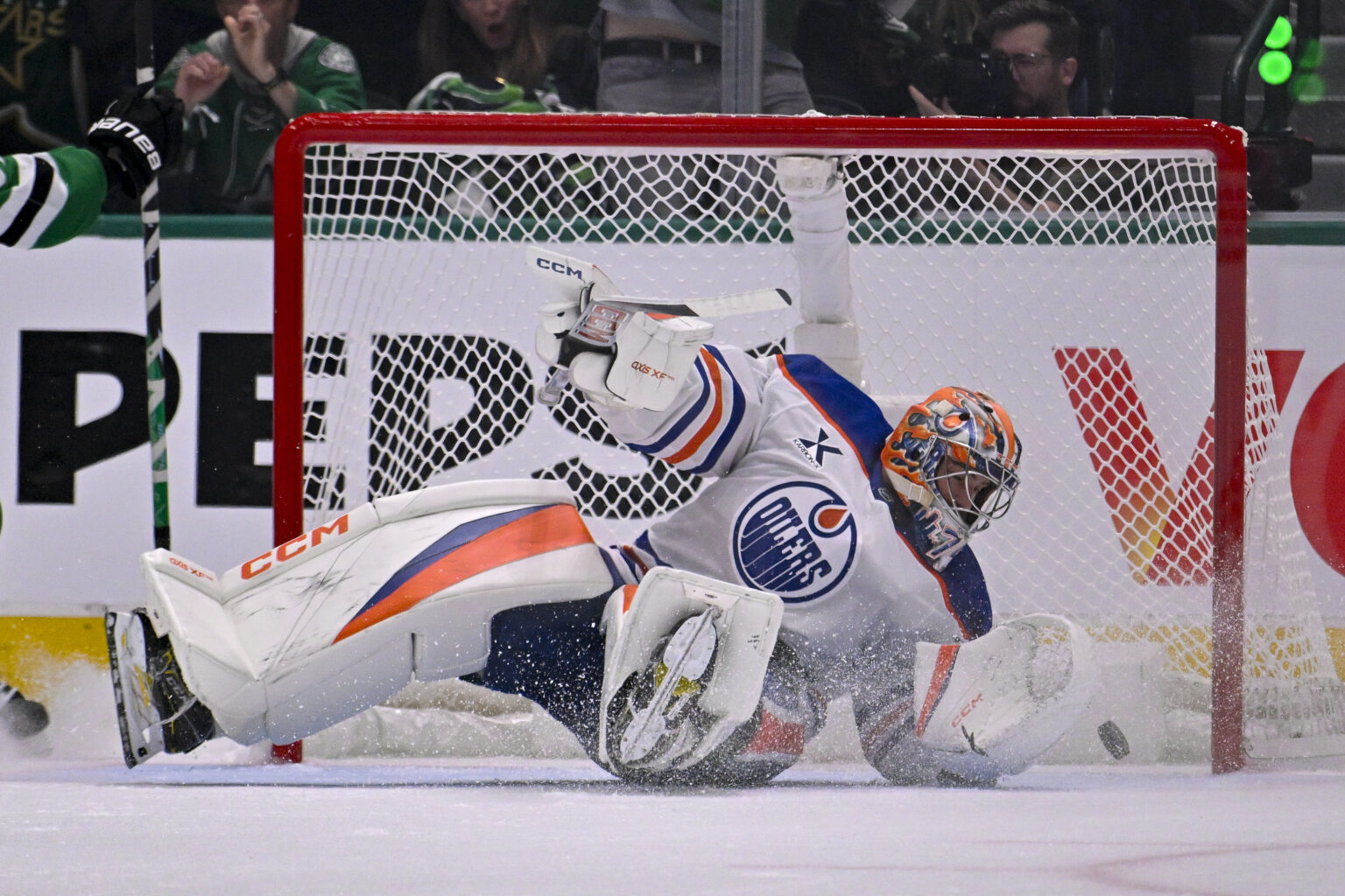 3 Steps the Oilers Must Take to Help Stuart Skinner Succeed - The ...