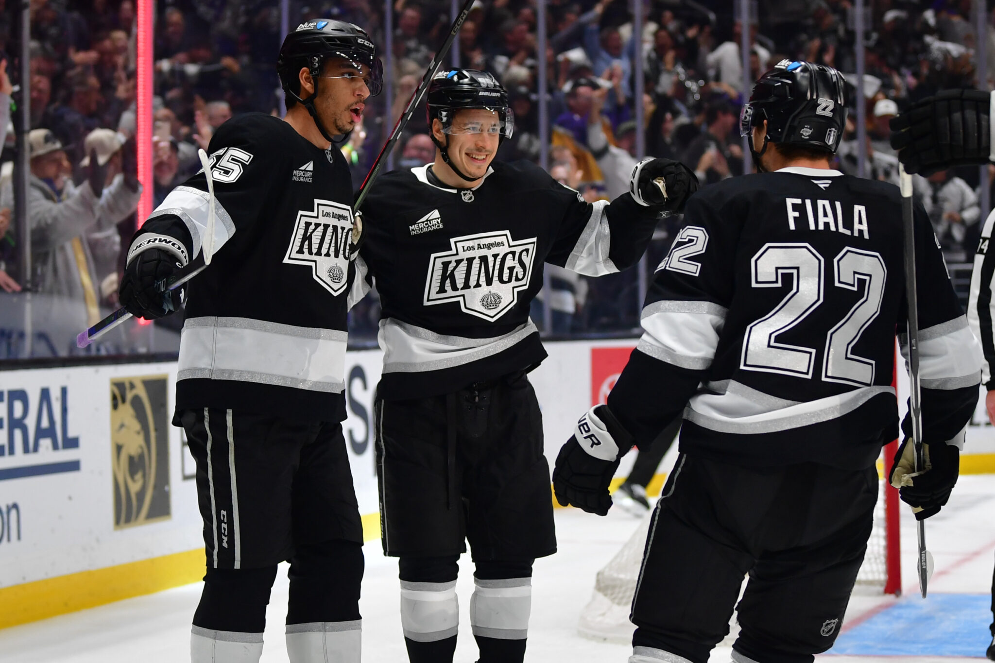 Kings’ Power Play Poised for Improvement in 2025-26 - The Hockey ...