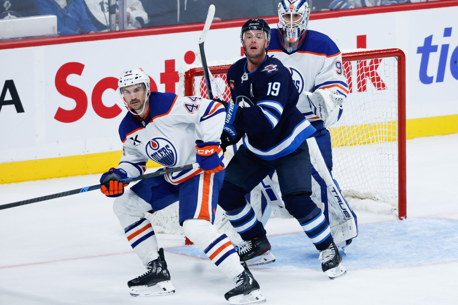 Jonathan Toews Gets His Fresh Start with the Winnipeg Jets - The Hockey ...