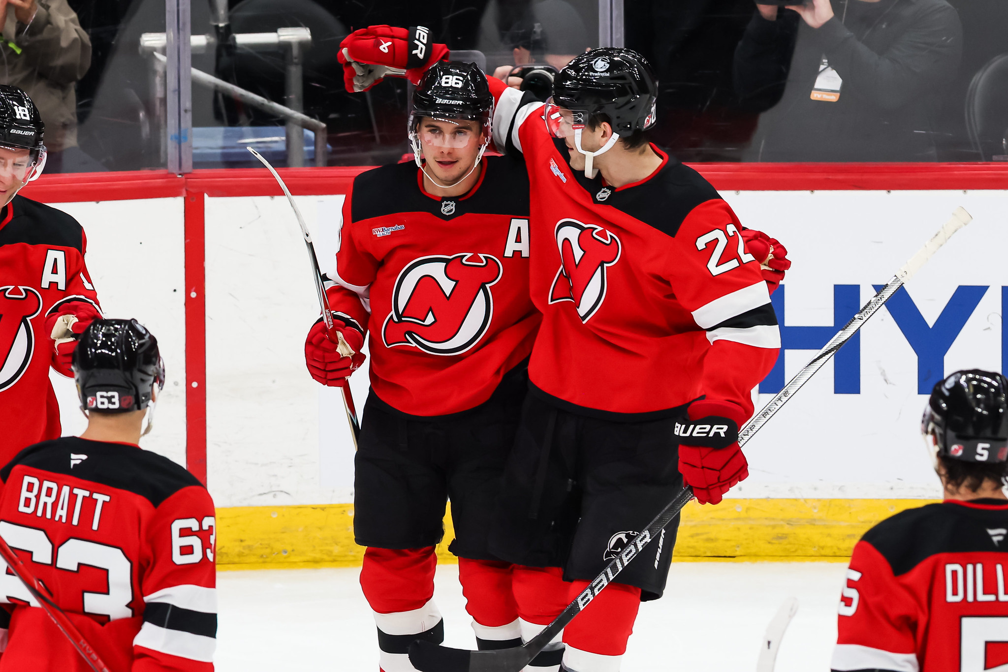 Jack Hughes Scores Twice to Lift Devils 5-3 Over Oilers - The Hockey ...