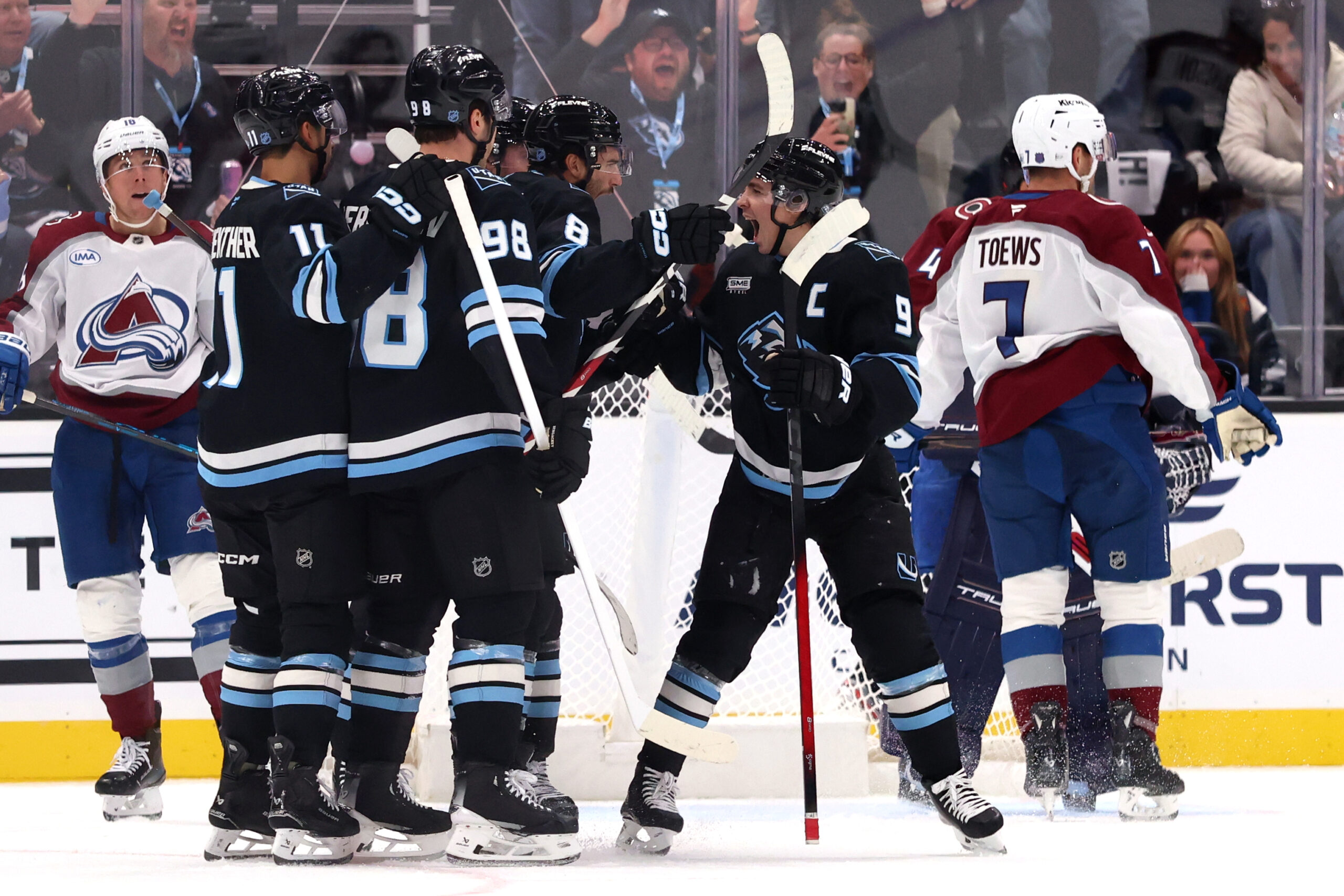 Mammoth Beat Avalanche 4-3 in Overtime Thriller - The Hockey Writers ...
