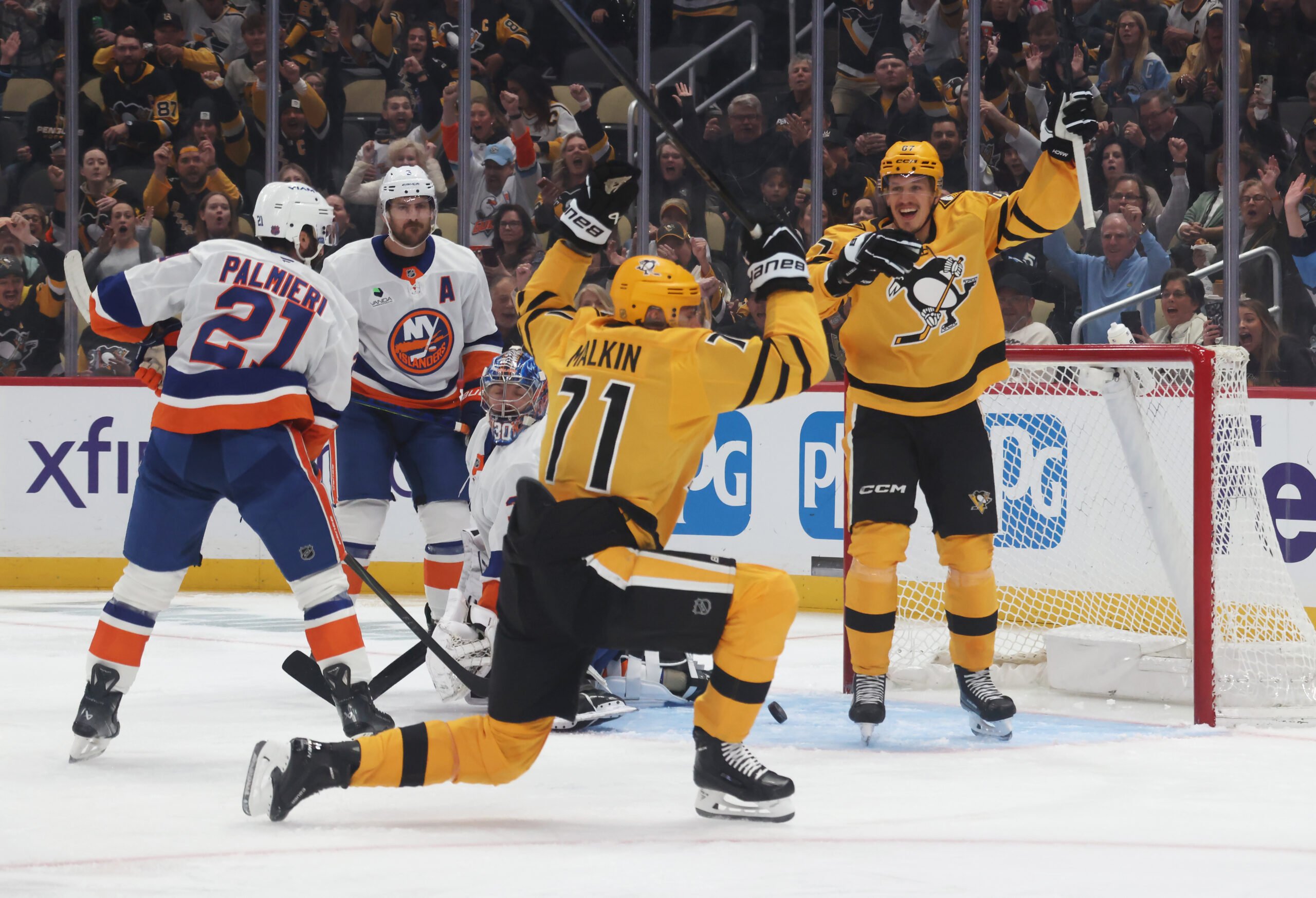 Penguins' Rookies Shine in 4-3 Win Over the Islanders - The Hockey ...