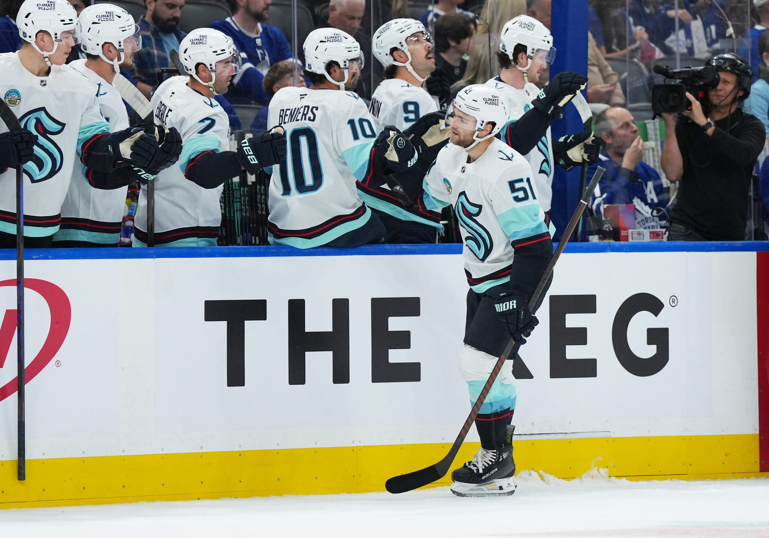 Shane Wright Scores in 100th NHL Game - The Hockey Writers - NHL News ...